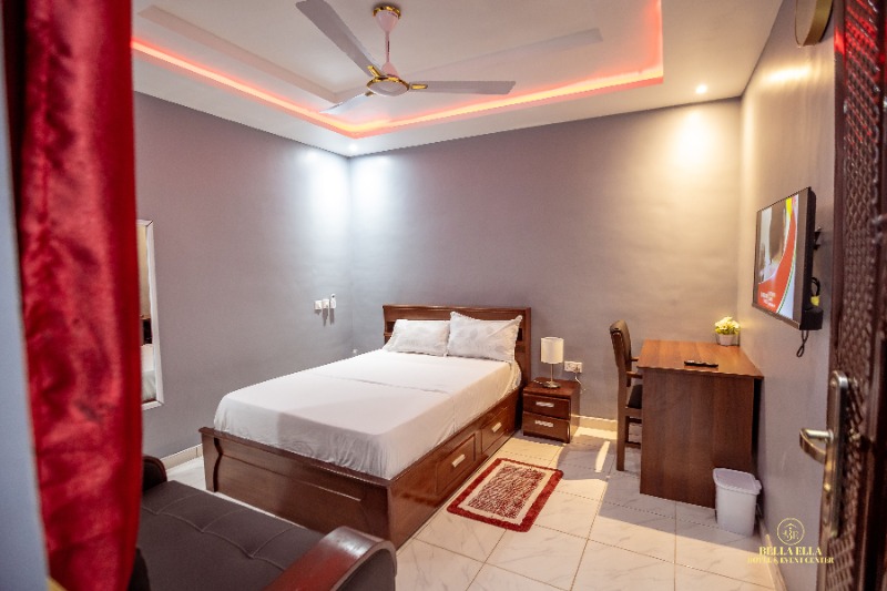 Booking - Bella Ella Hotel and Event Center