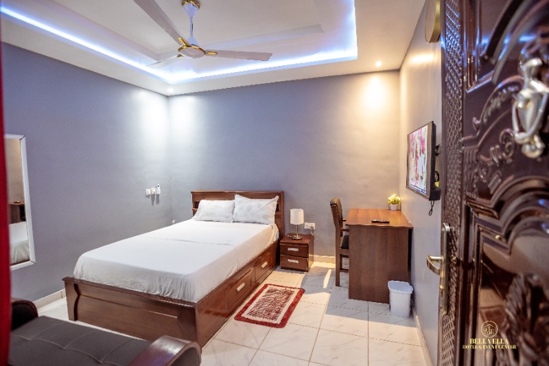 Booking - Bella Ella Hotel and Event Center